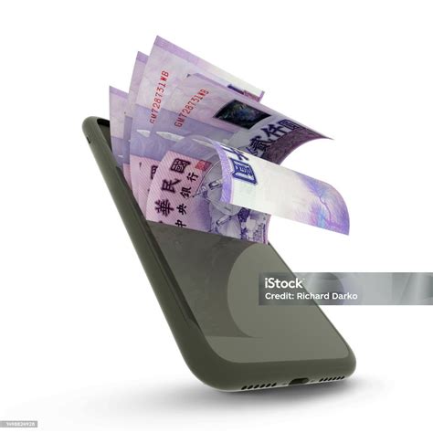 흰색 배경에 격리된 휴대폰 안에 있는 새로운 대만 달러 지폐의 3d 렌더링 0명에 대한 스톡 사진 및 기타 이미지 0명 2000년 Brand Name Mobile