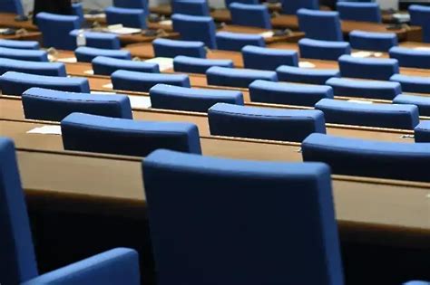 Народното събрание ще обсъди на второ четене бюджетите на Националната здравноосигурителна каза