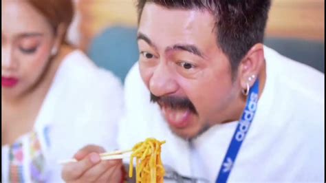 ကိုညီ နှိုင်းယှဥ်တို့လင်မယားနဲ့အတူ Lucky 7 မှာ စားကြမယ်ရှင့် Youtube