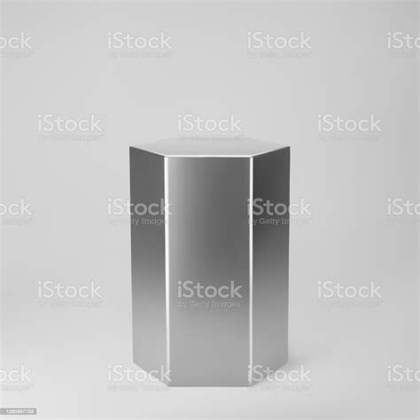 회색 배경에 고립 된 원근이있는 실버 3d 육각형 육각 기둥 크롬 강관 박물관 무대 받침대 또는 제품 연단 3d 기하학적 형상 벡터 3차원 형태에 대한 스톡 벡터 아트 및
