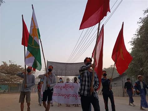 ဝက်လက်မြို့နယ်တွင် ဖက်ဆစ် စစ်တပ် တော်လှန်ရေး ကျောင်းသား၊ ပြည်သူများ ခ