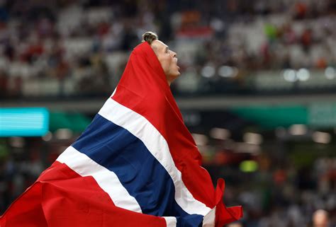 （田径世锦赛）男子400米栏决赛赛况腾讯新闻