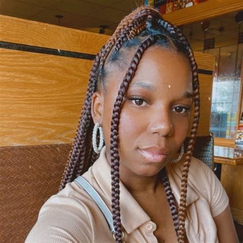 Briona • Threads Say More