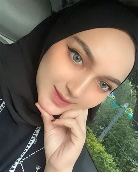 Awek Melayu Kulit Hitam Lawa Chad Yang