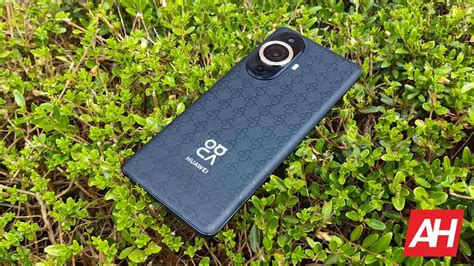 Huawei Nova Pro Review Extremely Comfortable To Use Despite Its Size