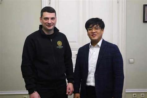 단독 Hd현대사이트솔루션 우크라 재건 사업 시동건설장비 물류 허브 구축