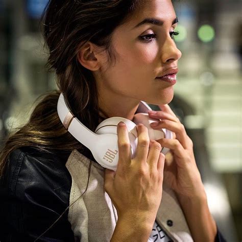 What S Playing On Your Jbleverest Headphones Jbl