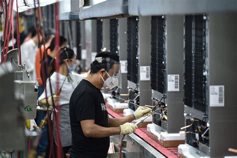 Pboc Signals Help For Economy On The Way With Credit Growth Weak