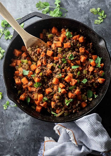 Ground Beef And Sweet Potato Hash Tipps In The Kitch