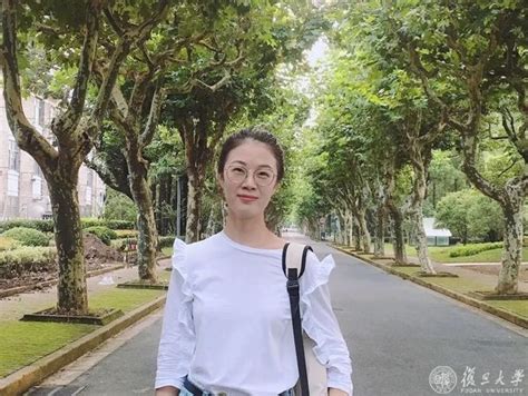 开学季新生辅导员初见复旦的无限可能他们将与你共同开启