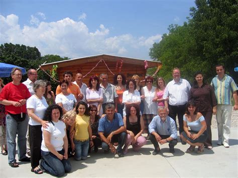 Символ на любовта Дневен център за работа с деца с увреждания