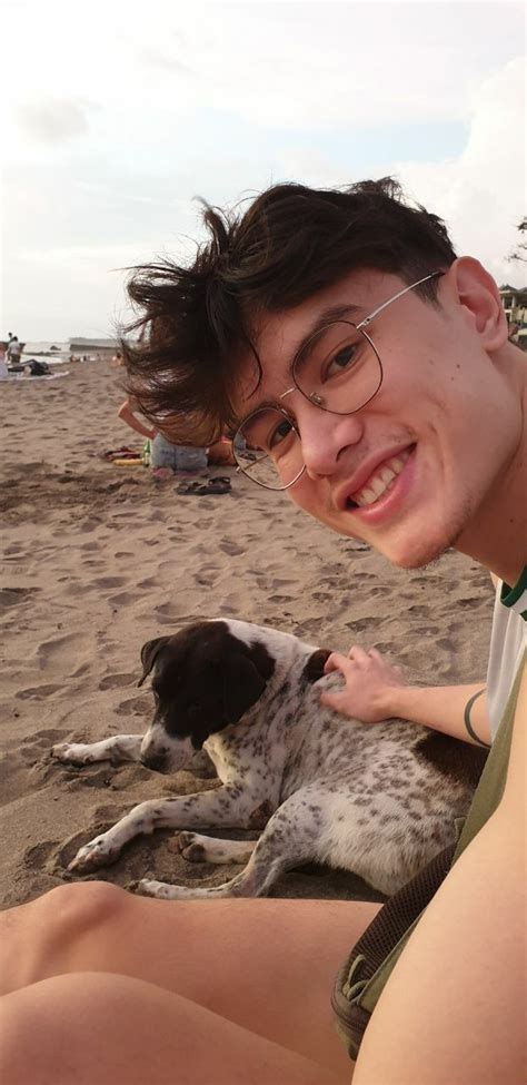 Get Your Shawtout From Noah Webb