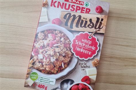 뮤즐리müsli 건강한 아침 식사