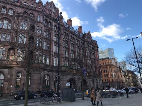 05 축구와 쇼핑의 도시 맨체스터