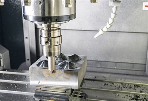 금형 제작의 Cnc 기술은 무엇입니까 Cncmo