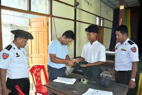 အောင်လံမြို့၌ အိမ်ထောင်စုလူဦးရေစာရင်းနှင့် နိုင်ငံသားစိစစ်ရေးကတ်များ ကွင်းဆင်းဆောင်ရွက