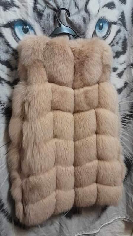 Жилет шуба з фіньського песця пудра крем карамель пастель рожева