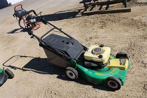 Quantum Pro Self Propelled Push Mower Lee Real Estate And Auction Service