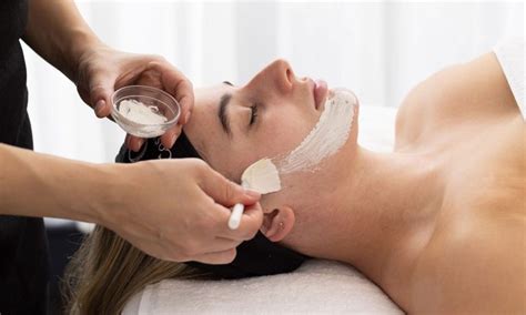 Choose The Perfect Facial Treatment Mask Or Chemical Peel For Your Skin
