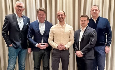 Norwegian Kjøper Seg Inn I Norsk E Fuel Hangar No