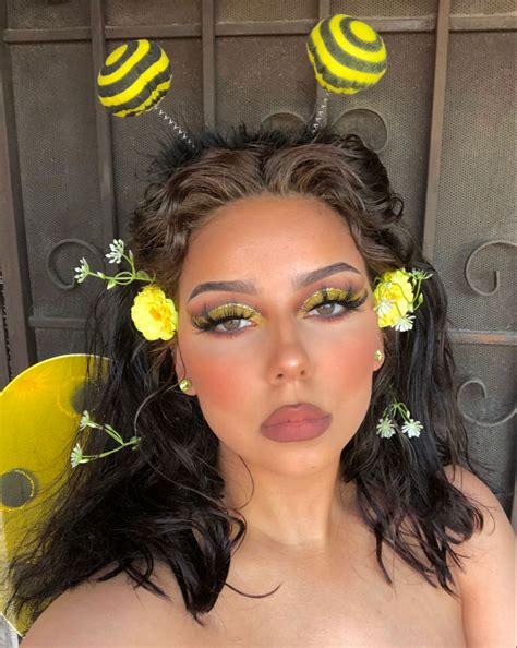 Halloween Honey Bee Makeup Look Bee Makeup Bee Costume Makeup
