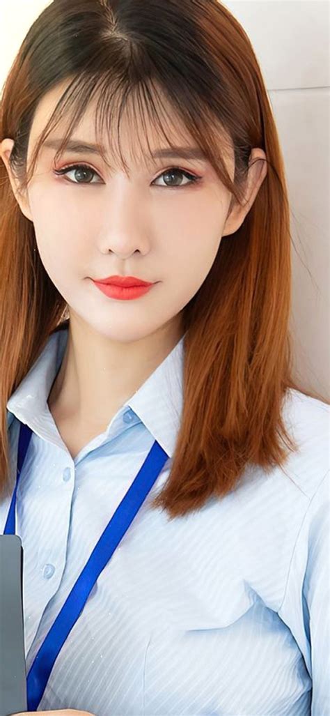 制服女秘书美女手机动态壁纸 美女手机壁纸下载 元气壁纸
