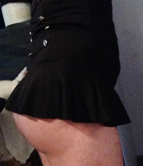 Cute Hot Fat Curvy Teen Ass Shortest Black Skirt Porn Pictures Xxx