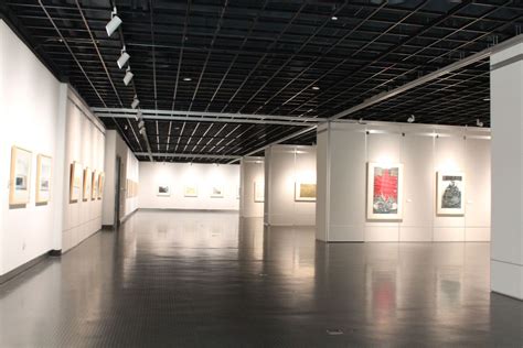中国收藏网 新闻中心 黑龙江省美术馆五十年馆藏经典版画作品全国巡回展