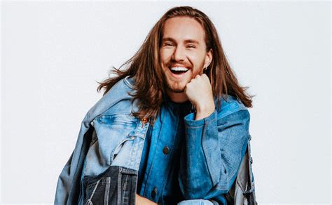 Novo álbum De Vitor Kley Exalta A Vida E Homenageia O Pai