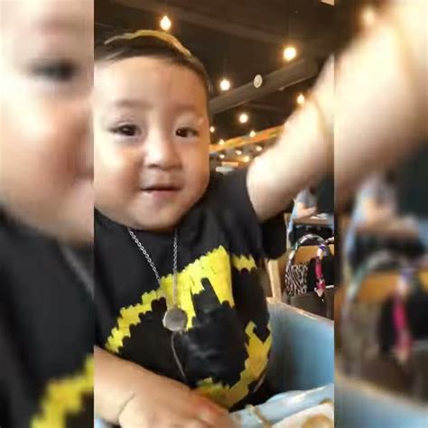 Vlog 육아브이로그 20개월 아기 먹방 먹고 울고 먹는 브이로그 Youtube