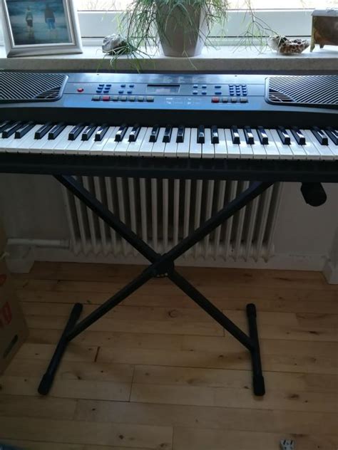 Ringway Keyboard Model Ck62 Keyboards Soundtrade
