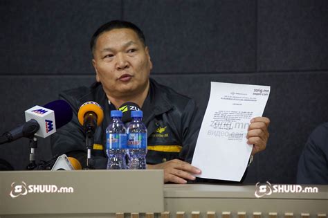 А Ганхуяг Б Түмэнжаргал Ж Эрдэнэбат нарыг цагдан хорьж Ш Баярсүхэд хилийн хориг тавилаа