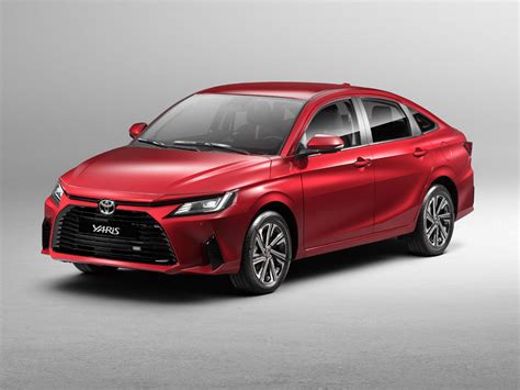 Yaris Sedan 2025