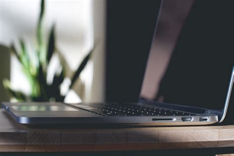 sending desktop notifications in python by henri ndonko