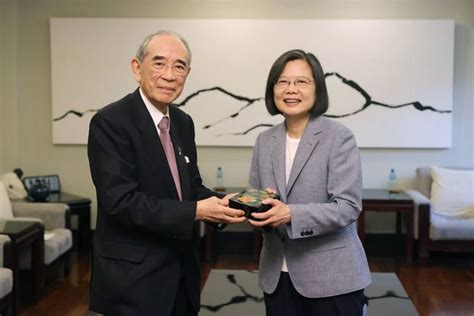 接見日台交流協會大橋光夫會長 總統：臺日雙邊貿易總額及日本對臺投資創歷史新高 盼攜手合作為世界帶來更多貢獻外交 僑務電子報