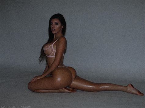 Rosana Hernandez Nude Sexy Photos Scandal Planet