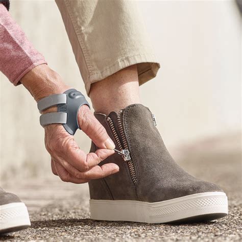 Push Metagrip Thumb Brace Hpms Inc The Therapy Connection