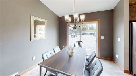 Belcross 3rm2860 1680 Square Feet Matterport 3d Showcase