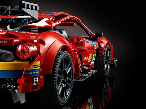 LEGO Technic 42125 Ferrari 488 GTE: обзоры, плюсы и минусы