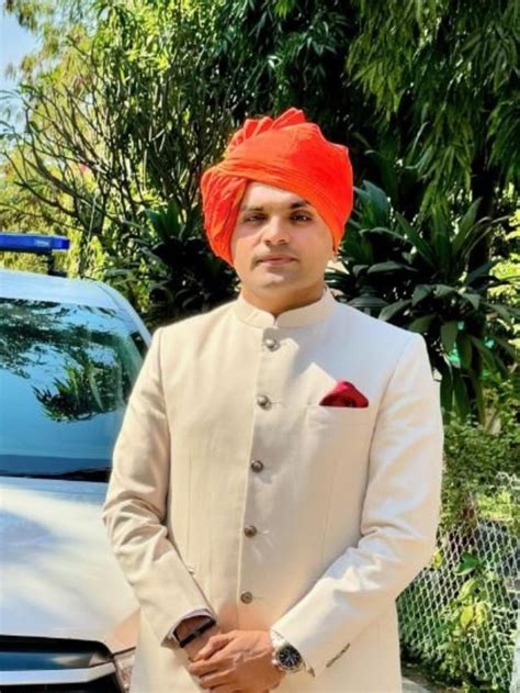 3 बार हुए फेल नहीं मानी हार चौथे प्रयास में ऐसे बने Ias Tv9 Bharatvarsh