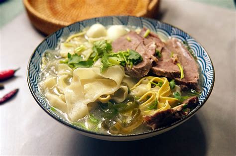 天热不想下厨，吃面最简单，7种好吃的面条做法，天天换着花样吃 挂面