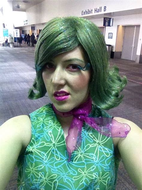 Disgust From Pixars Inside Out Cosplayer Evil Queen Cosplay Hair Flip Cosplay Hair Styles