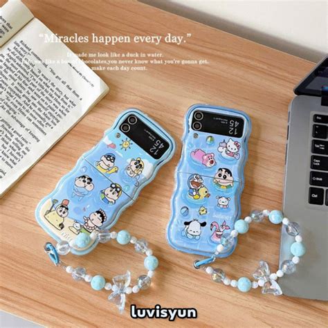 [스트랩set💝] 갤럭시 짱구와친구들 여름휴가 바캉스 스트랩케이스 Z플립케이스 커플케이스 우정케이스 생일선물 Z플립3 Z플립4 Z플립5 Z플립6 에이블리