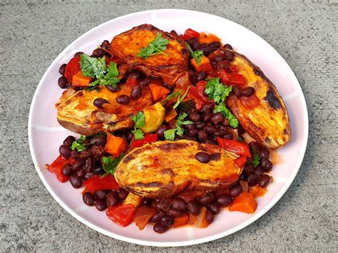 Baked Sweet Potatoes With Black Beans Cooktogethercooktogether