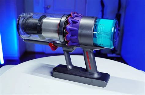 Dyson Gen5 Detect vs. Gen5 Outsize Detailed Comparison