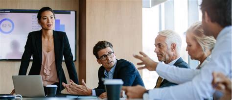 Navigating Disruption 6 Steps For Directors To Stay Ahead Of The Technology Curve