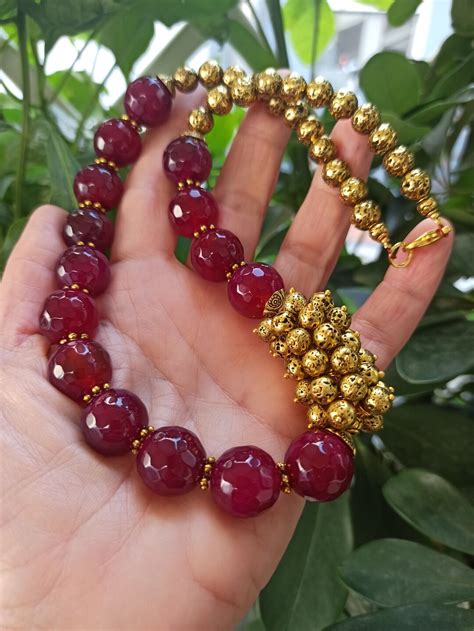 Red Gold Bold Necklace Burgundy Ruby Faced Agates Gold Plated Lava