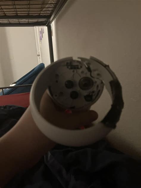 My Left Controller Compared Too My Rightwanna Guess On Which Hand I Play With The Most No