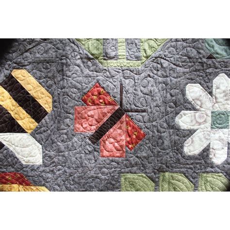 Pp Sampler Quilt Springsummer Quilt 655 X 76 Finished Quilt Etsy