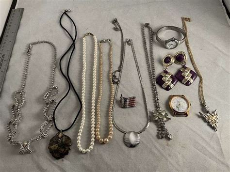 Necklaces Watch Flag Pin Missing Stones Legacy Auction Company